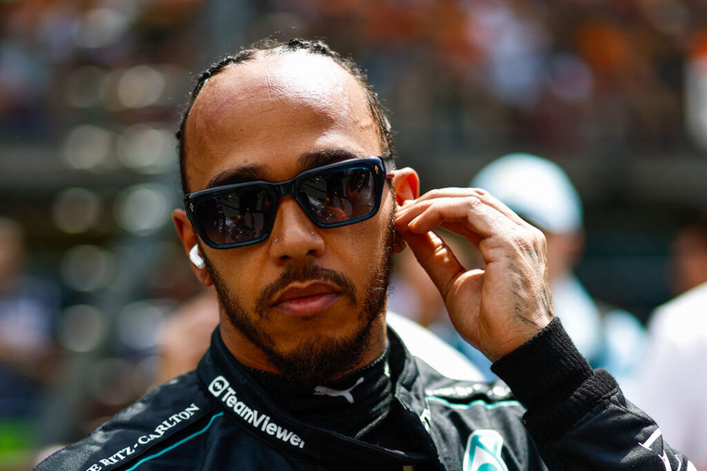 Lewis Hamilton admits his move to Ferrari is “daunting” - Silver Arrows Net